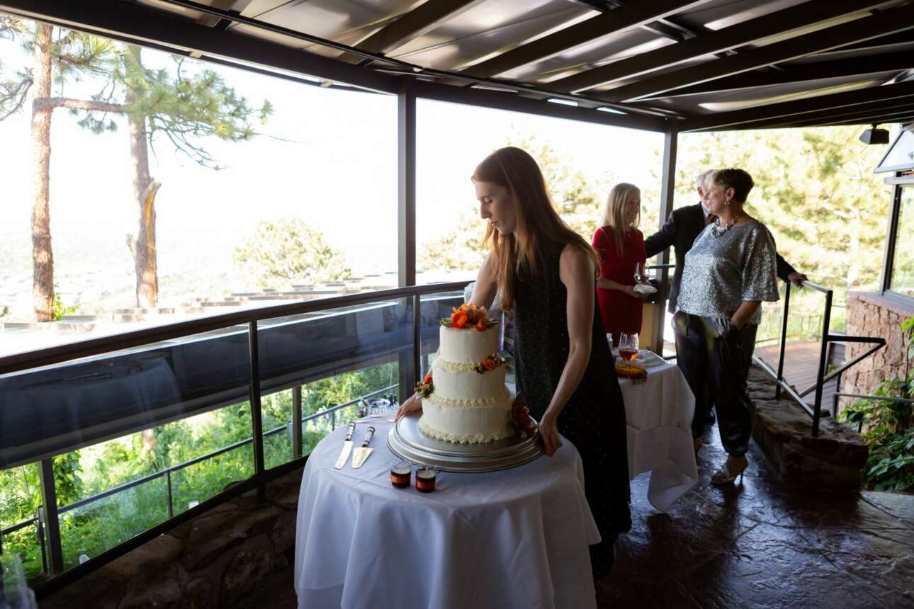 Meet Annie Davis - CanvasRebel Magazine