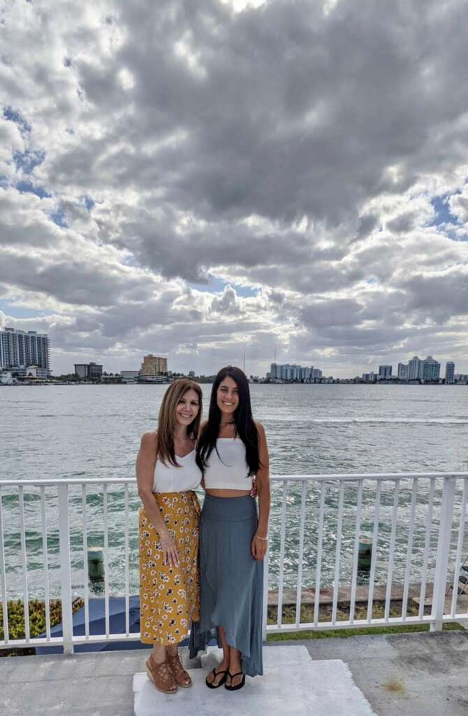 Meet Maria Scotto and Nicole Scotto – CanvasRebel Magazine