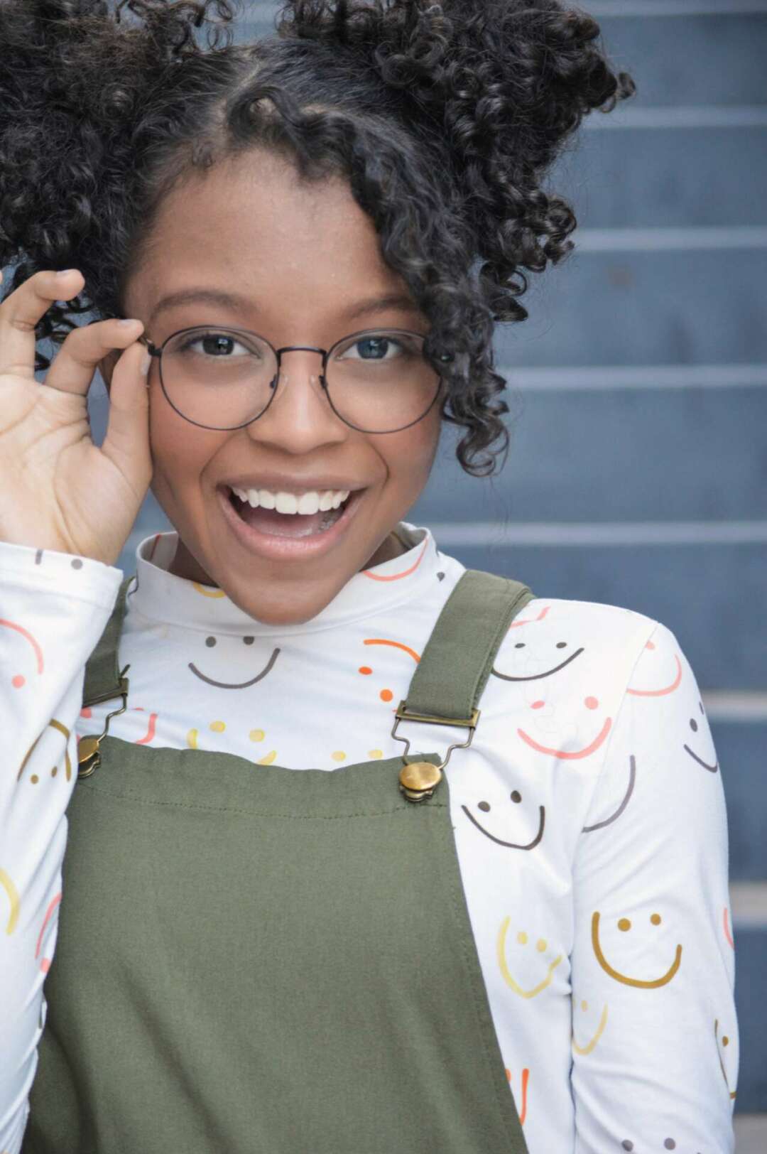 Meet Nadia Simms – CanvasRebel Magazine