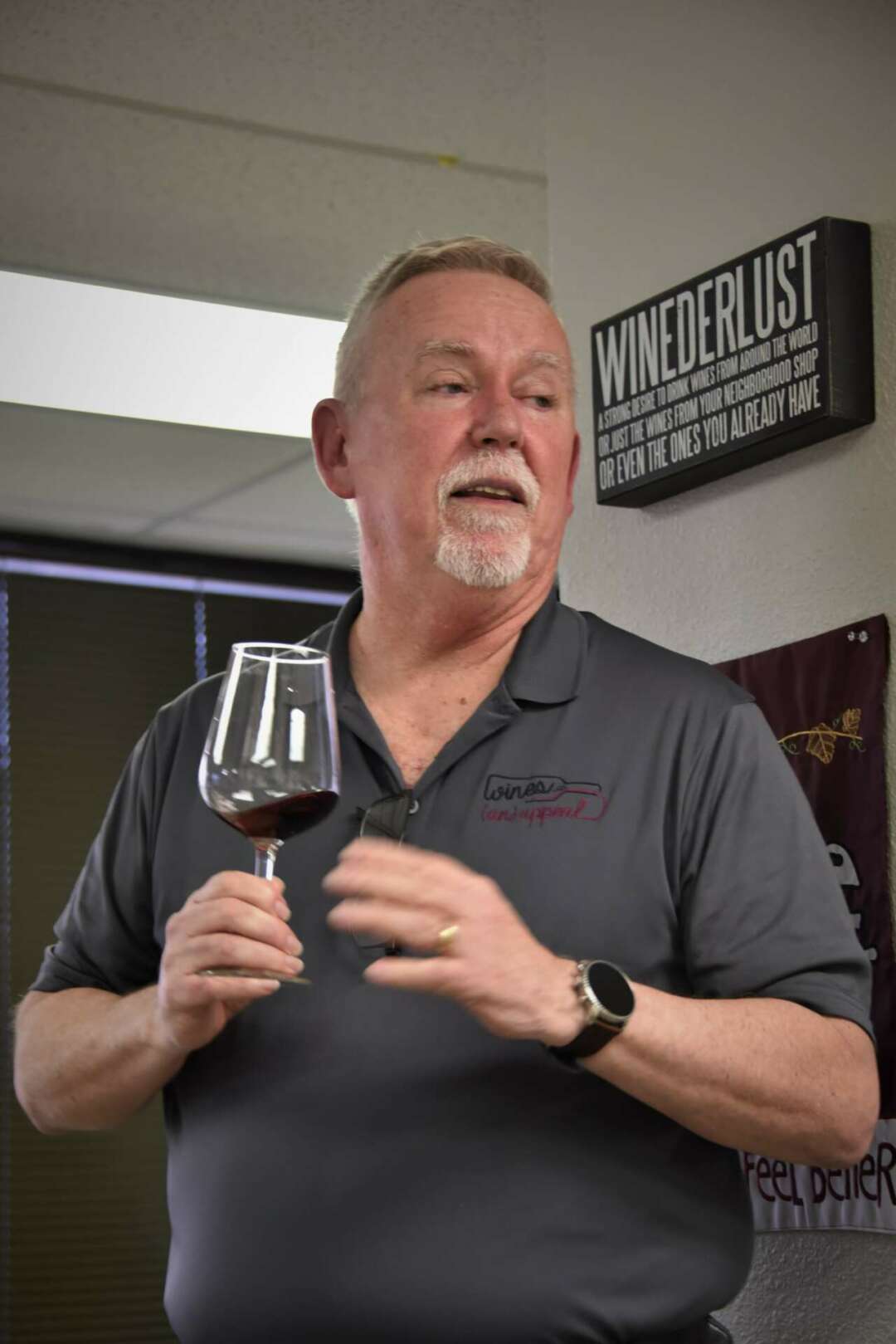 Meet Tom Rowe - CanvasRebel Magazine