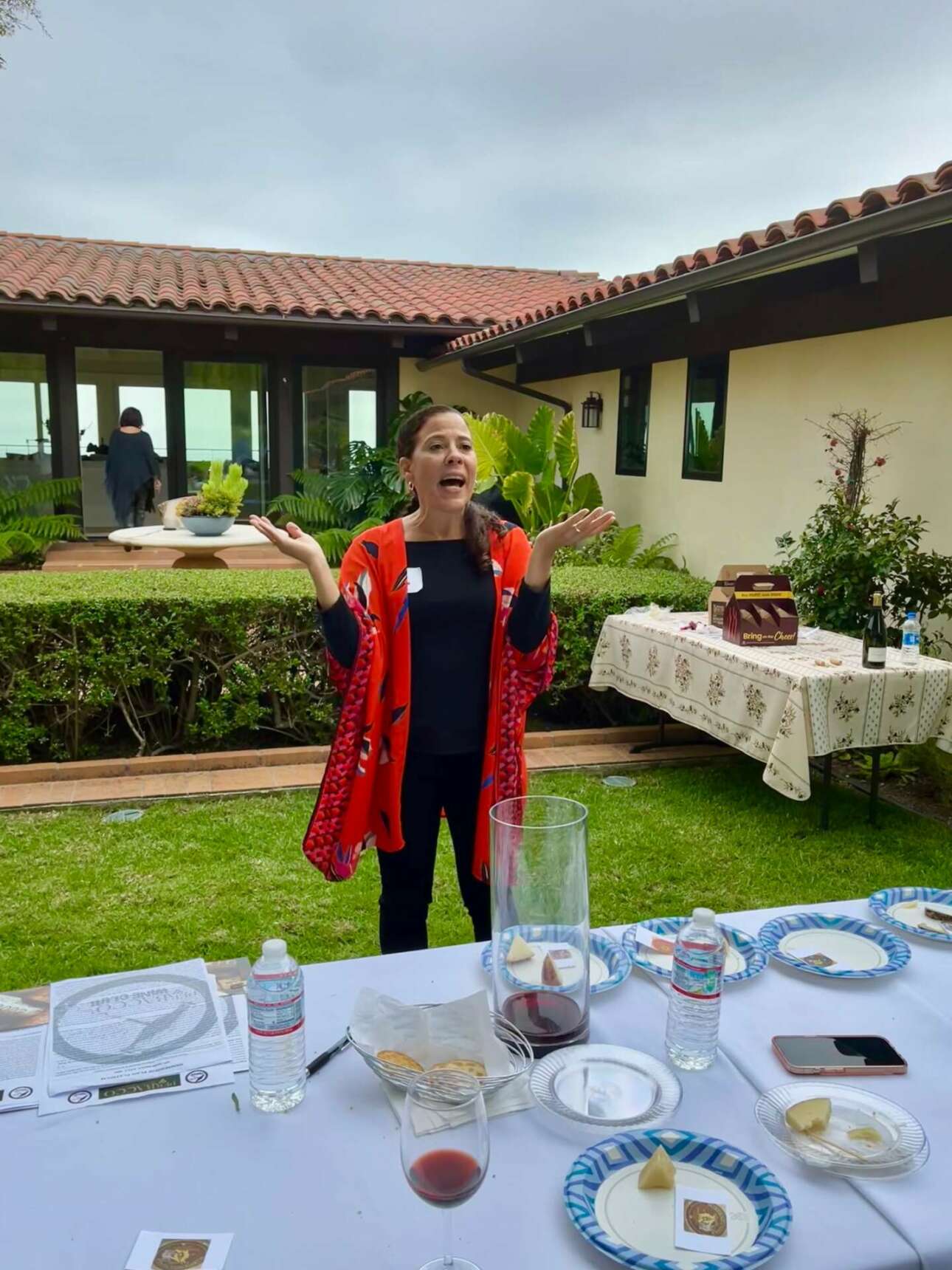 Meet Jamie Knee - CanvasRebel Magazine