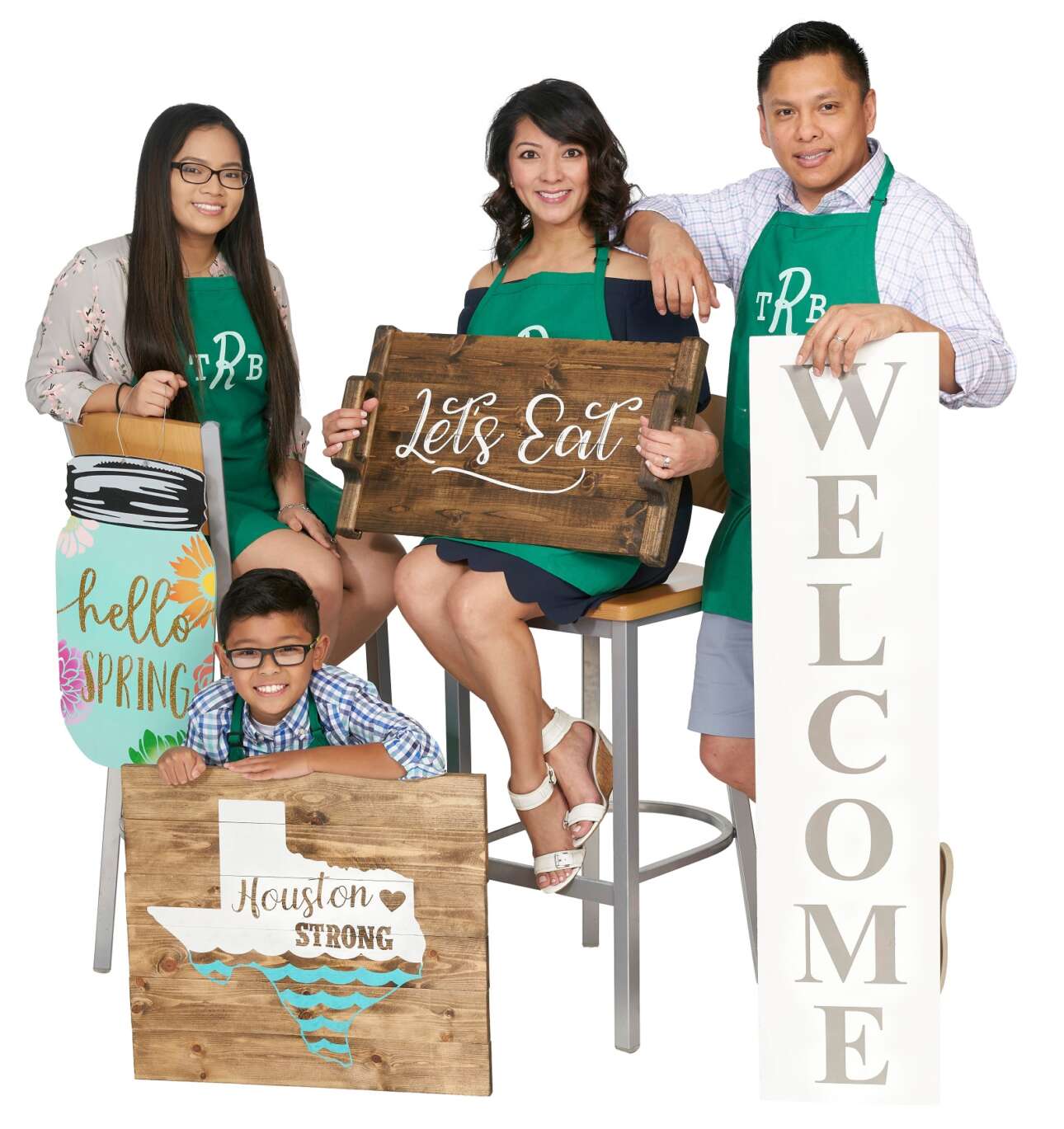 Meet Cyndi Dinh - CanvasRebel Magazine