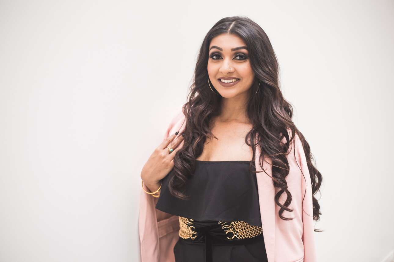 Meet Jasmin Thomas (Rahman) – CanvasRebel Magazine