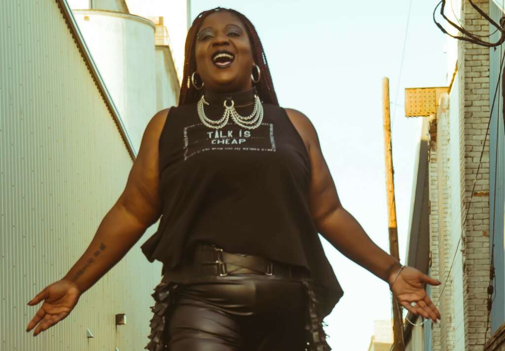 Meet Confidence Omenai – CanvasRebel Magazine