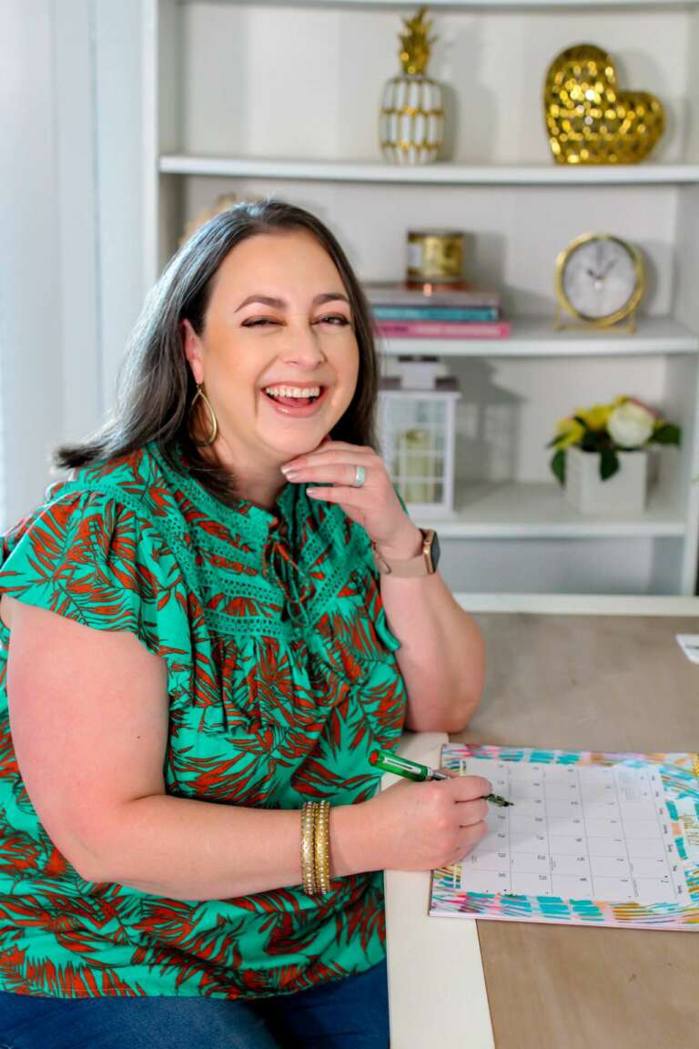 Meet Jennifer Major – CanvasRebel Magazine