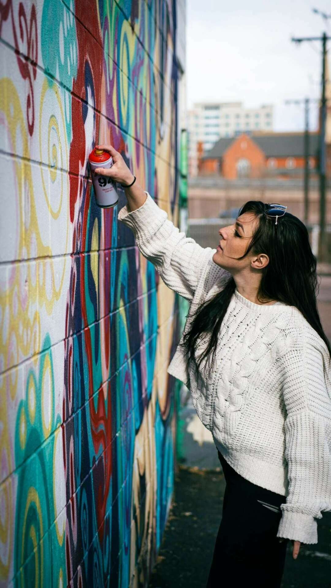 Meet Rachel Dinda – CanvasRebel Magazine