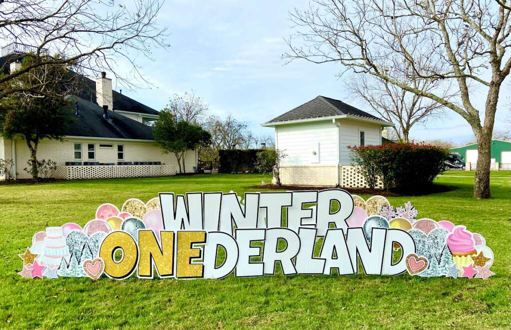 Meet Lisa Reyes - CanvasRebel Magazine