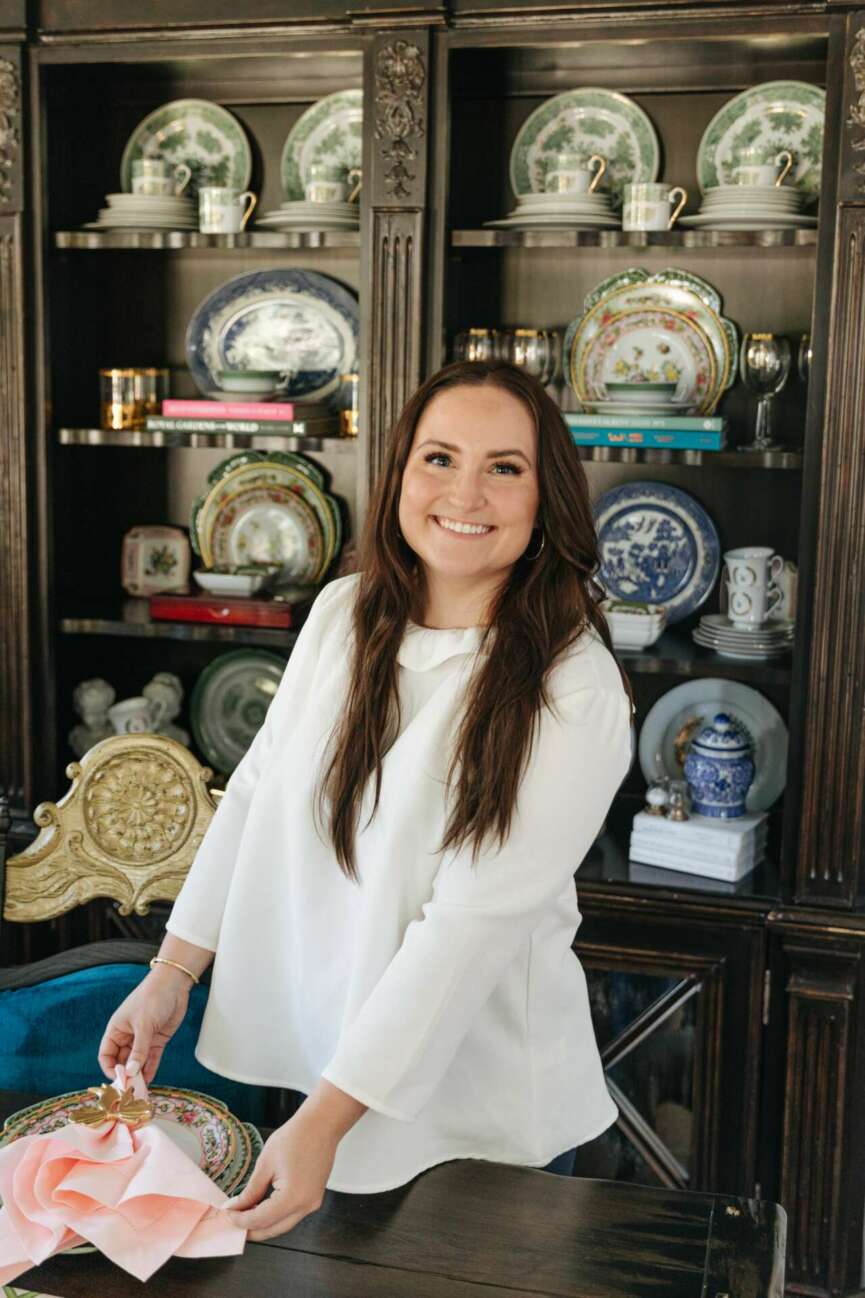 Meet Allison Van Houten – CanvasRebel Magazine