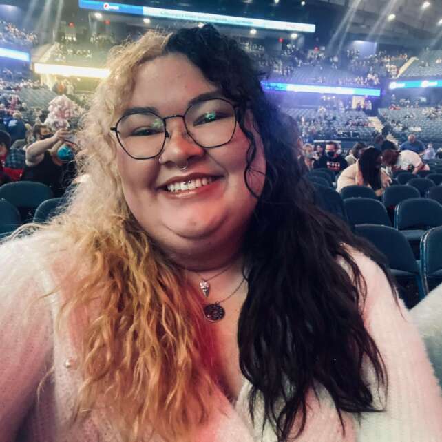 Meet Andri Rose – CanvasRebel Magazine