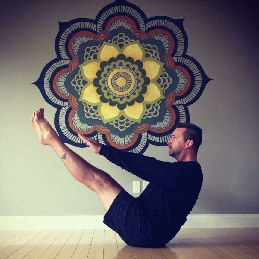 Meet Christopher Roberts – CanvasRebel Magazine