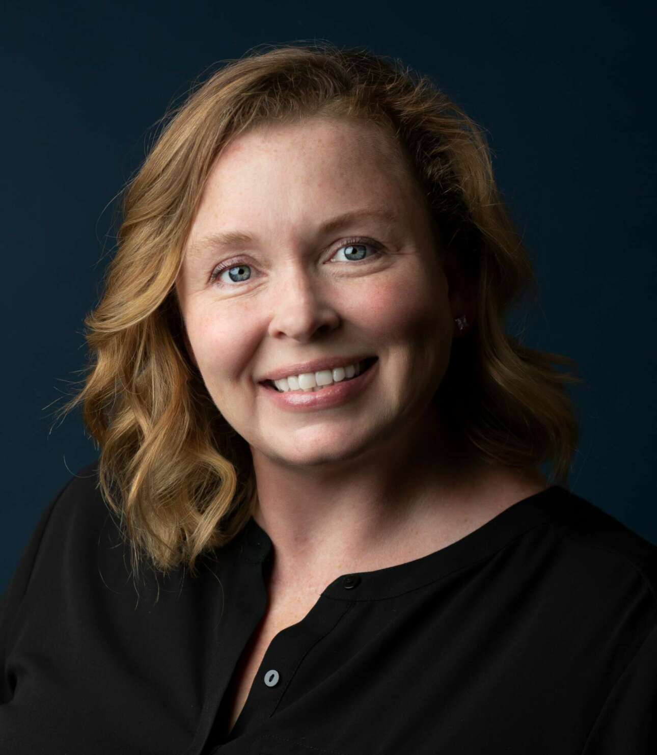 Meet Cindy Valdez - CanvasRebel Magazine