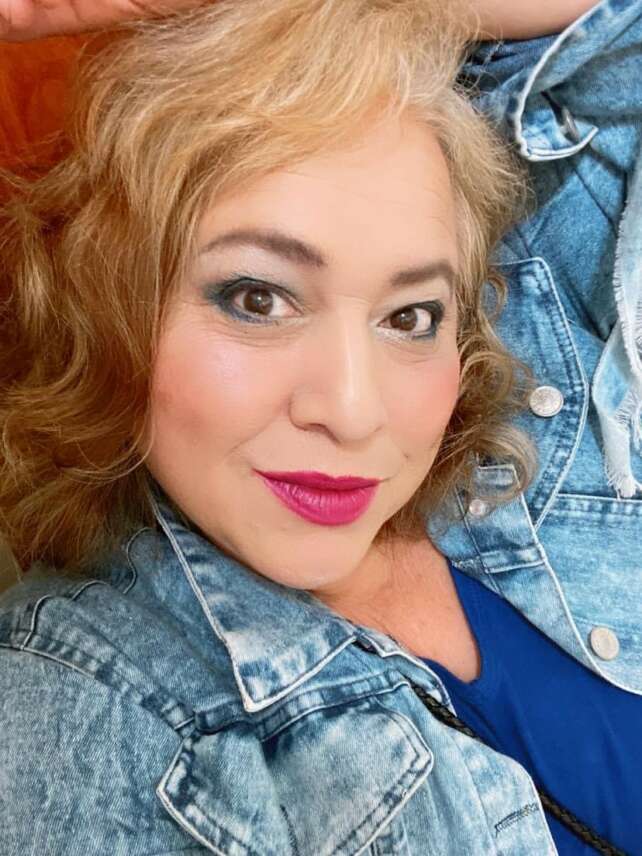 Meet Ellen Rice - CanvasRebel Magazine