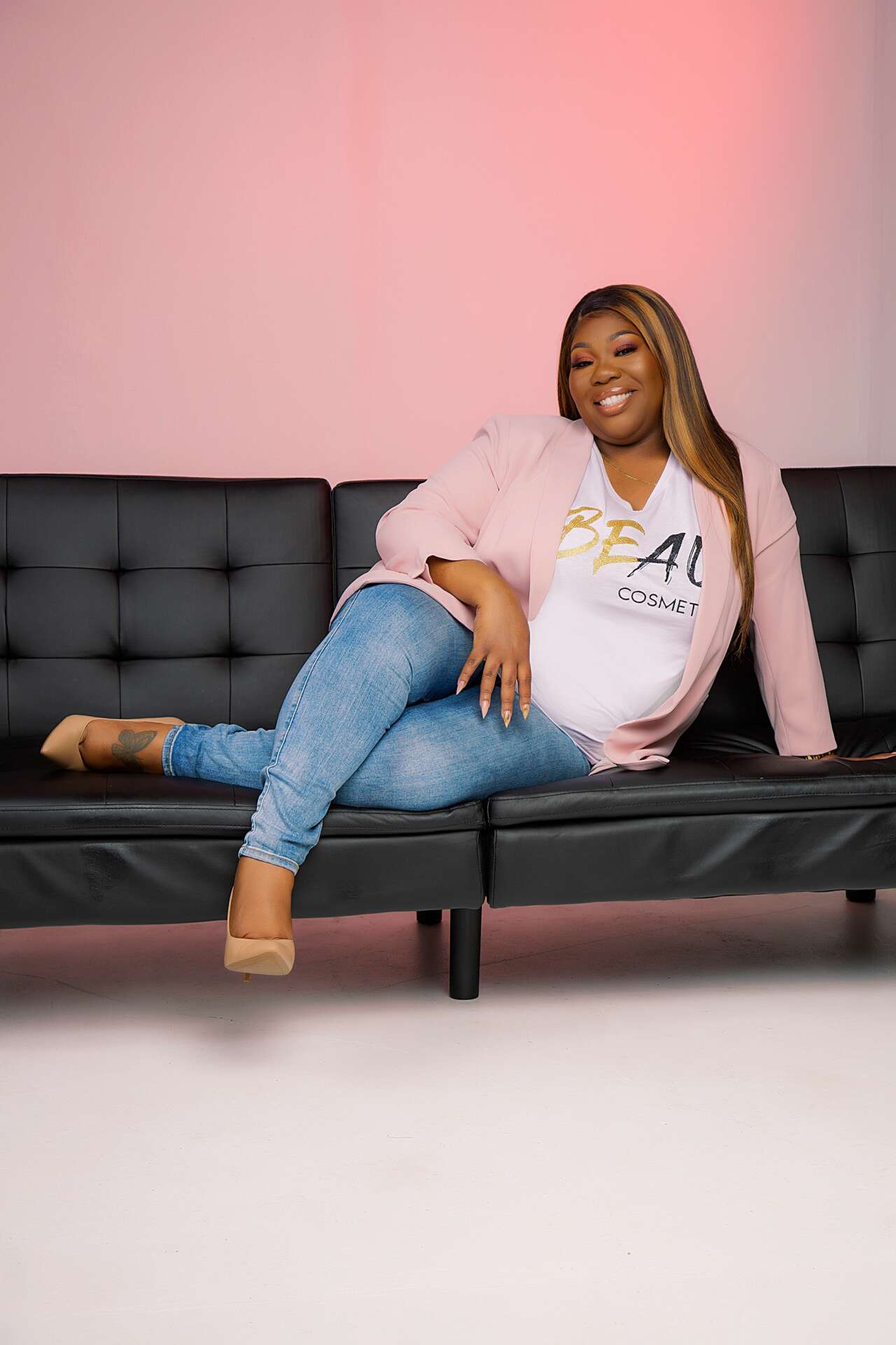 Meet Jessica Fender – CanvasRebel Magazine