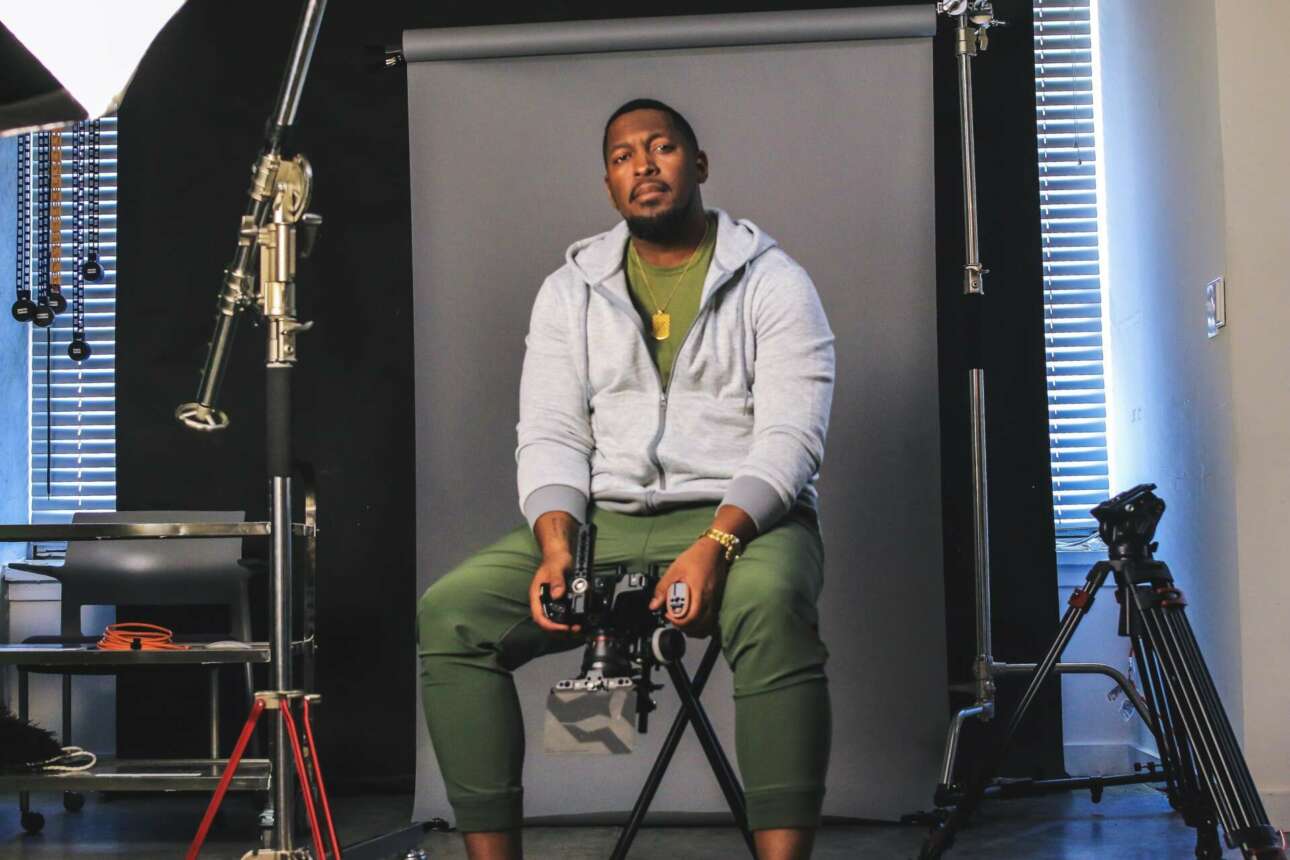 Meet Justin Poage - CanvasRebel Magazine