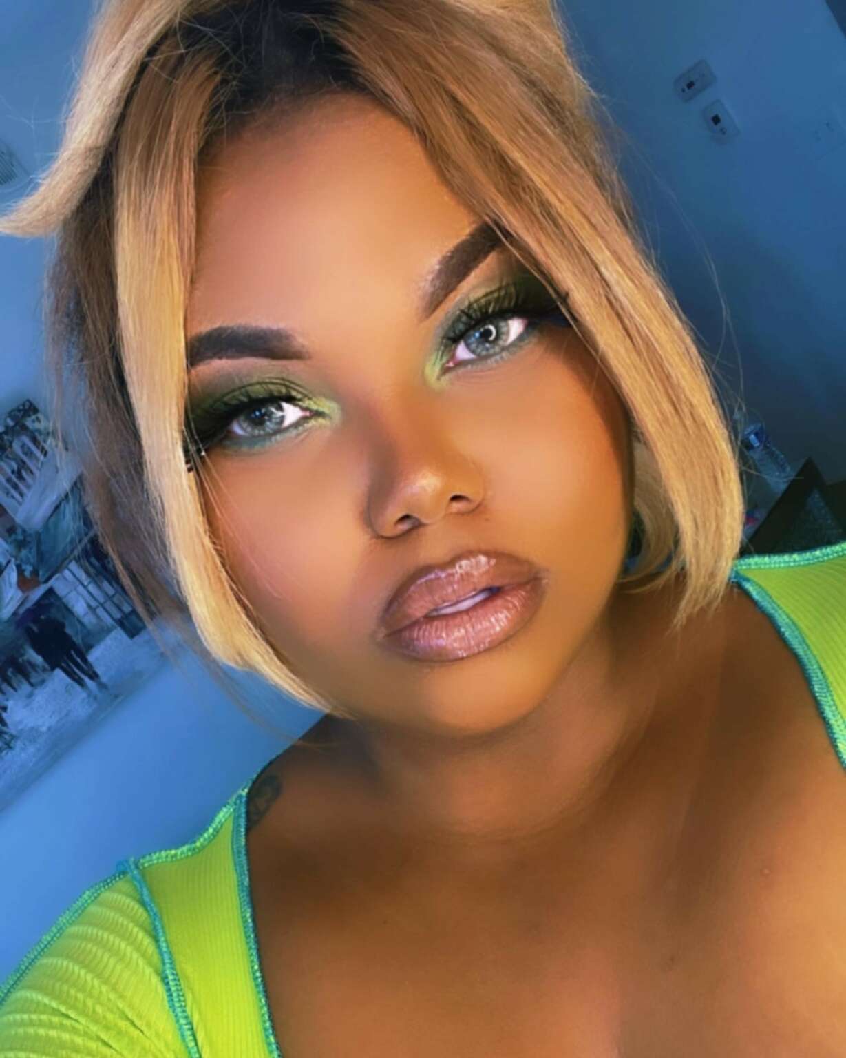 Meet Karrë – CanvasRebel Magazine