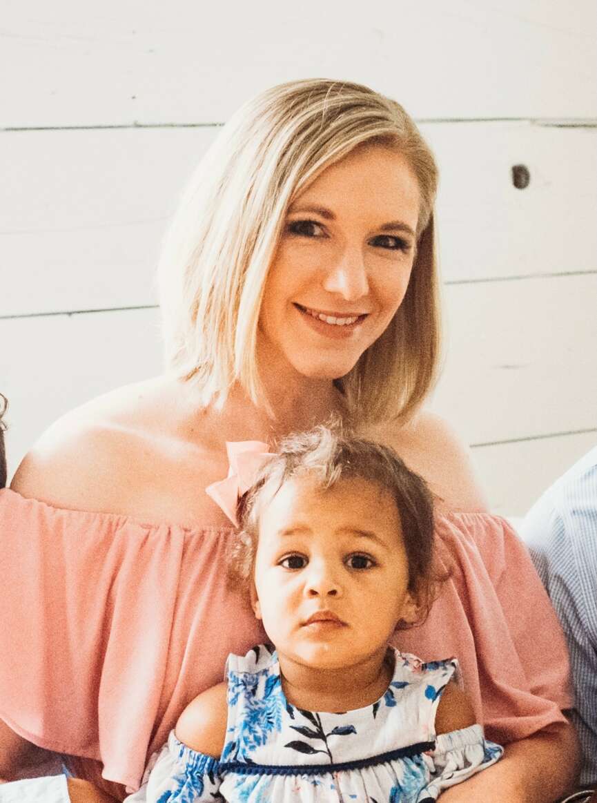 Meet Lindsay Thompson – CanvasRebel Magazine