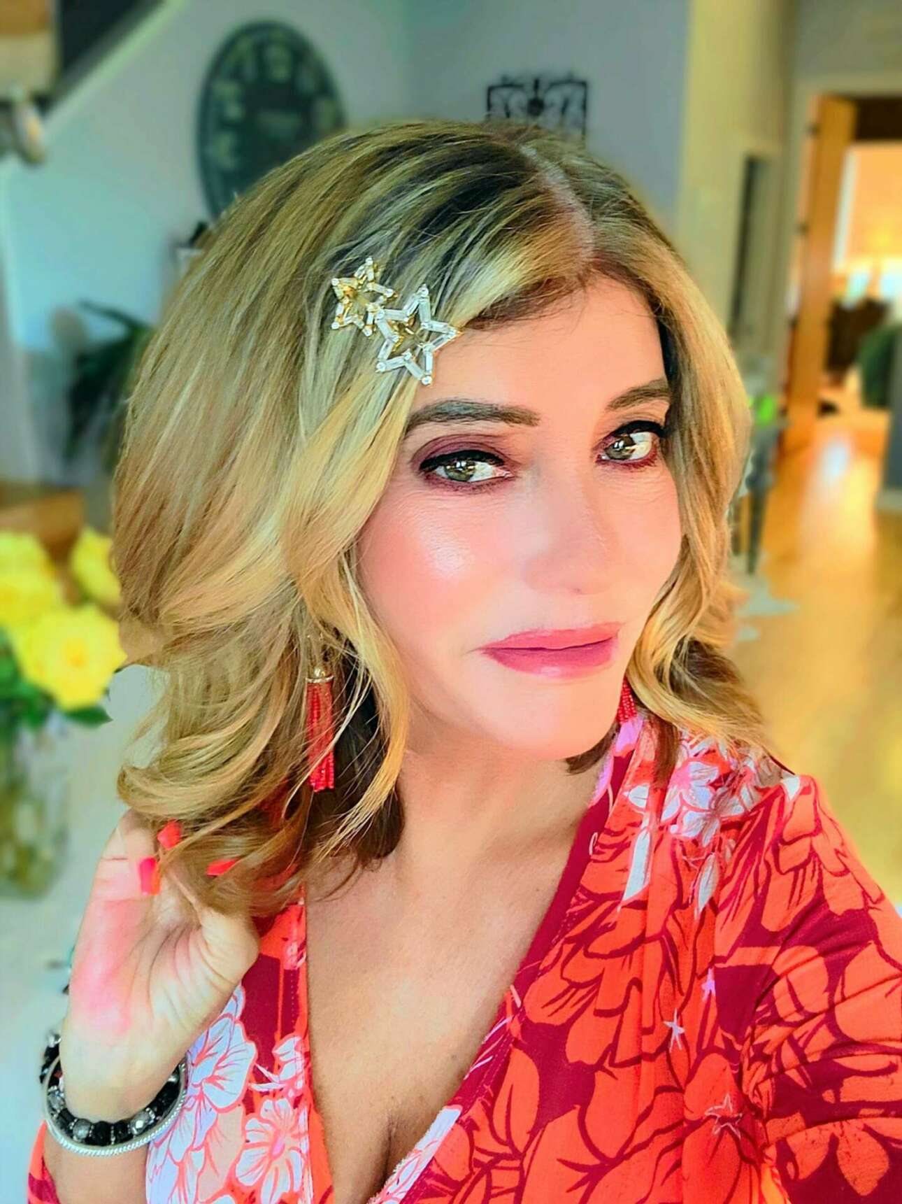 Meet Lisa Taylor – CanvasRebel Magazine