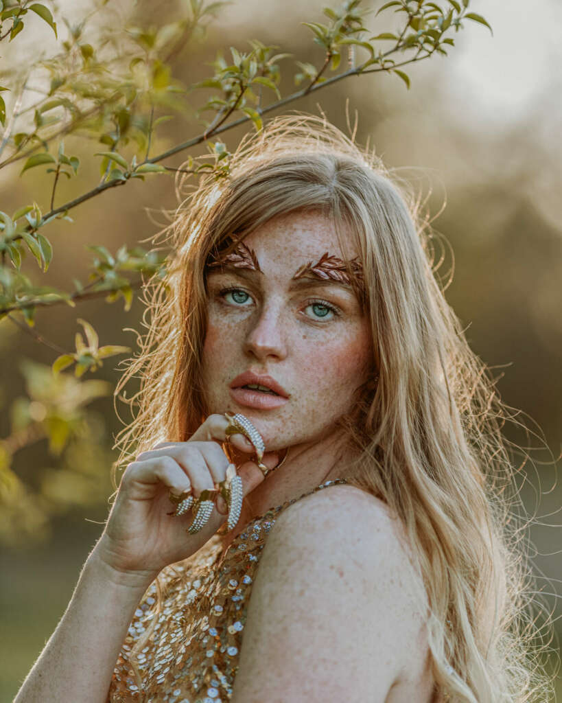 Meet Melina Molina - CanvasRebel Magazine