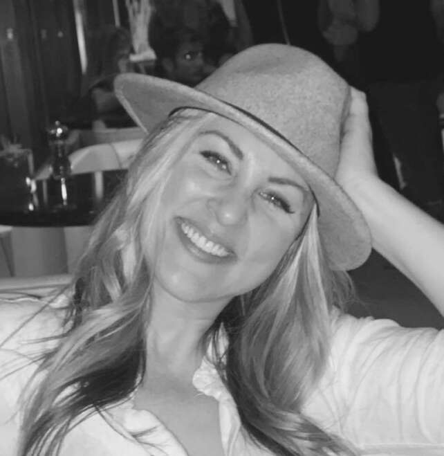 Meet Courtney Grimes – CanvasRebel Magazine