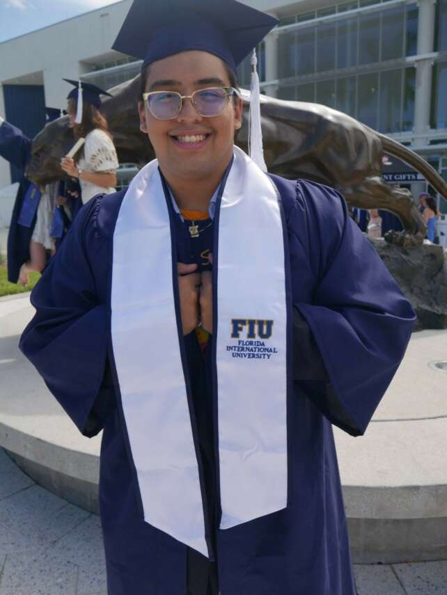 Meet Frank Rosa – CanvasRebel Magazine