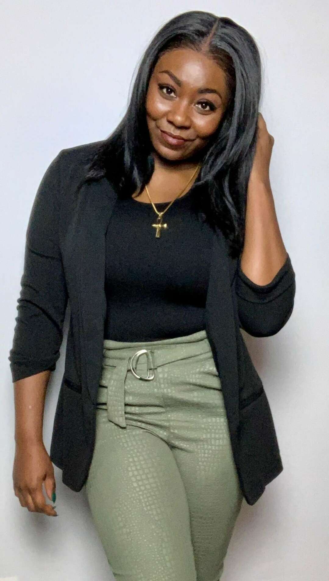 Meet Jasmine Alexander - CanvasRebel Magazine