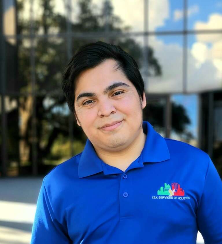 Meet Alex Dominguez – CanvasRebel Magazine