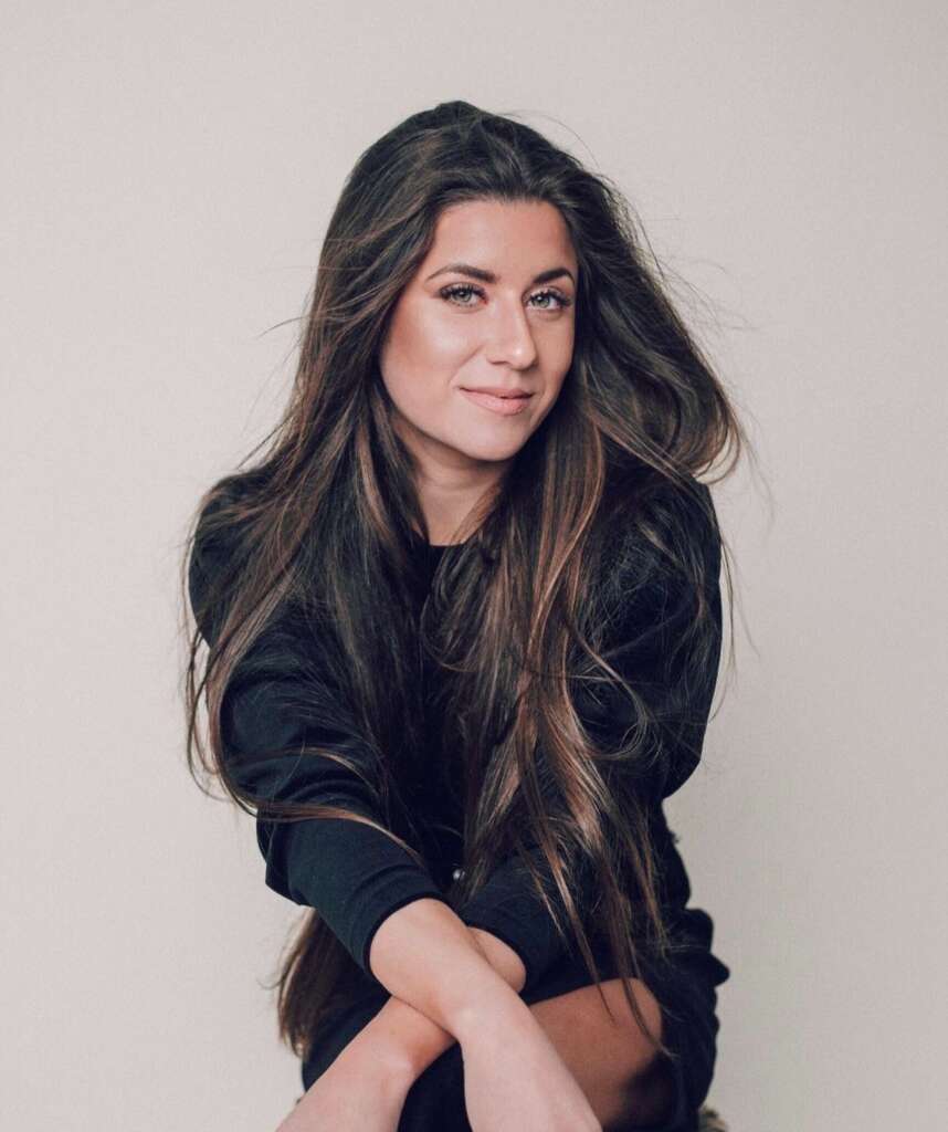 Meet Alissa Feudo – CanvasRebel Magazine