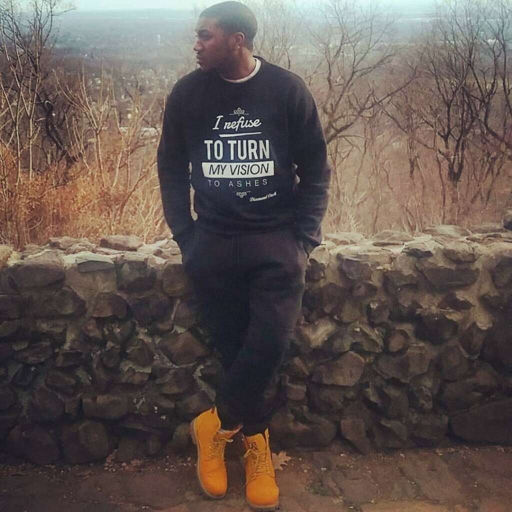 Meet Diamond Cash - CanvasRebel Magazine