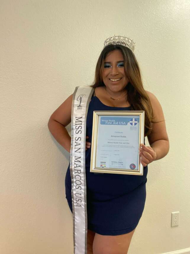 Meet Isabel Rhodes - CanvasRebel Magazine