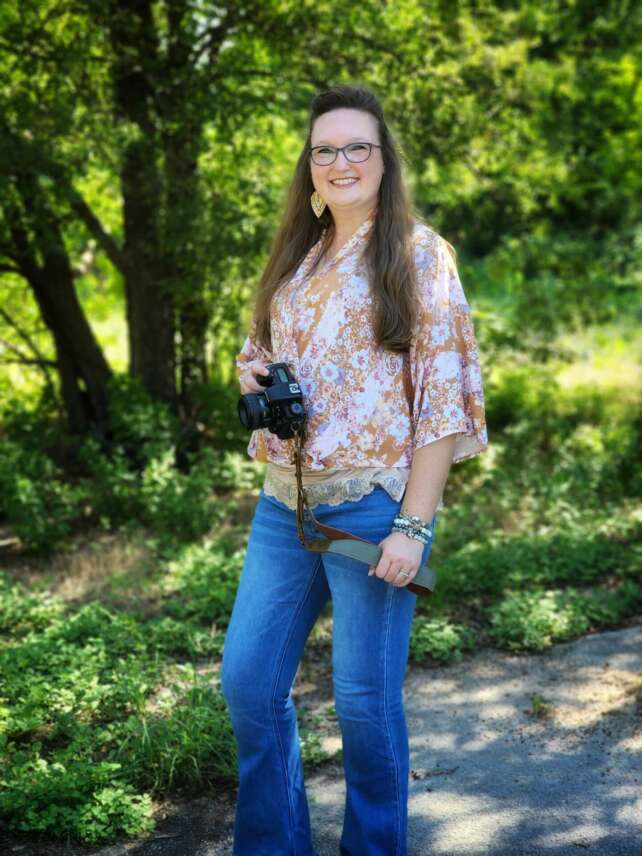 Meet Kayla Jones – CanvasRebel Magazine