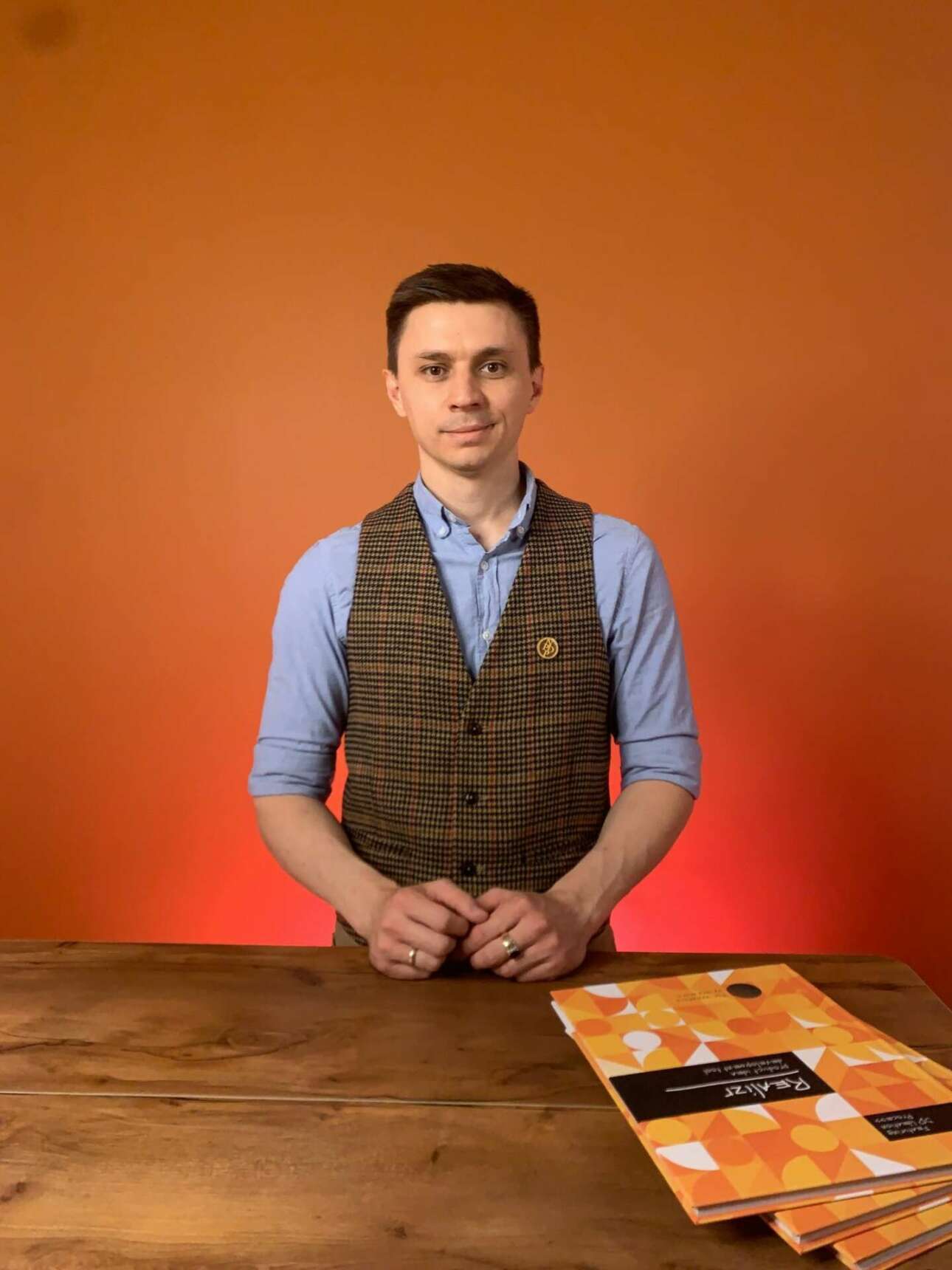 Meet Konstantin Dolgan – CanvasRebel Magazine