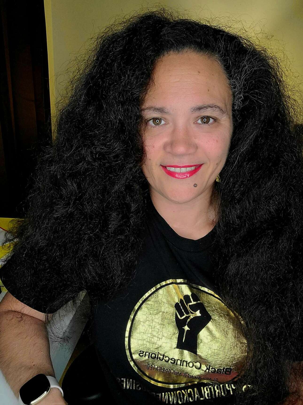 Meet Sandra Wilson – CanvasRebel Magazine