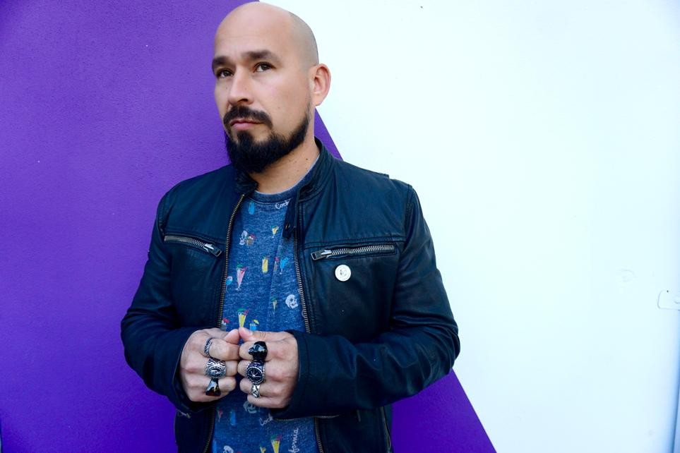 Meet Santiago Vasquez Cuberos - CanvasRebel Magazine