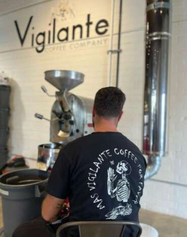 Meet Adam Ritchie - CanvasRebel Magazine