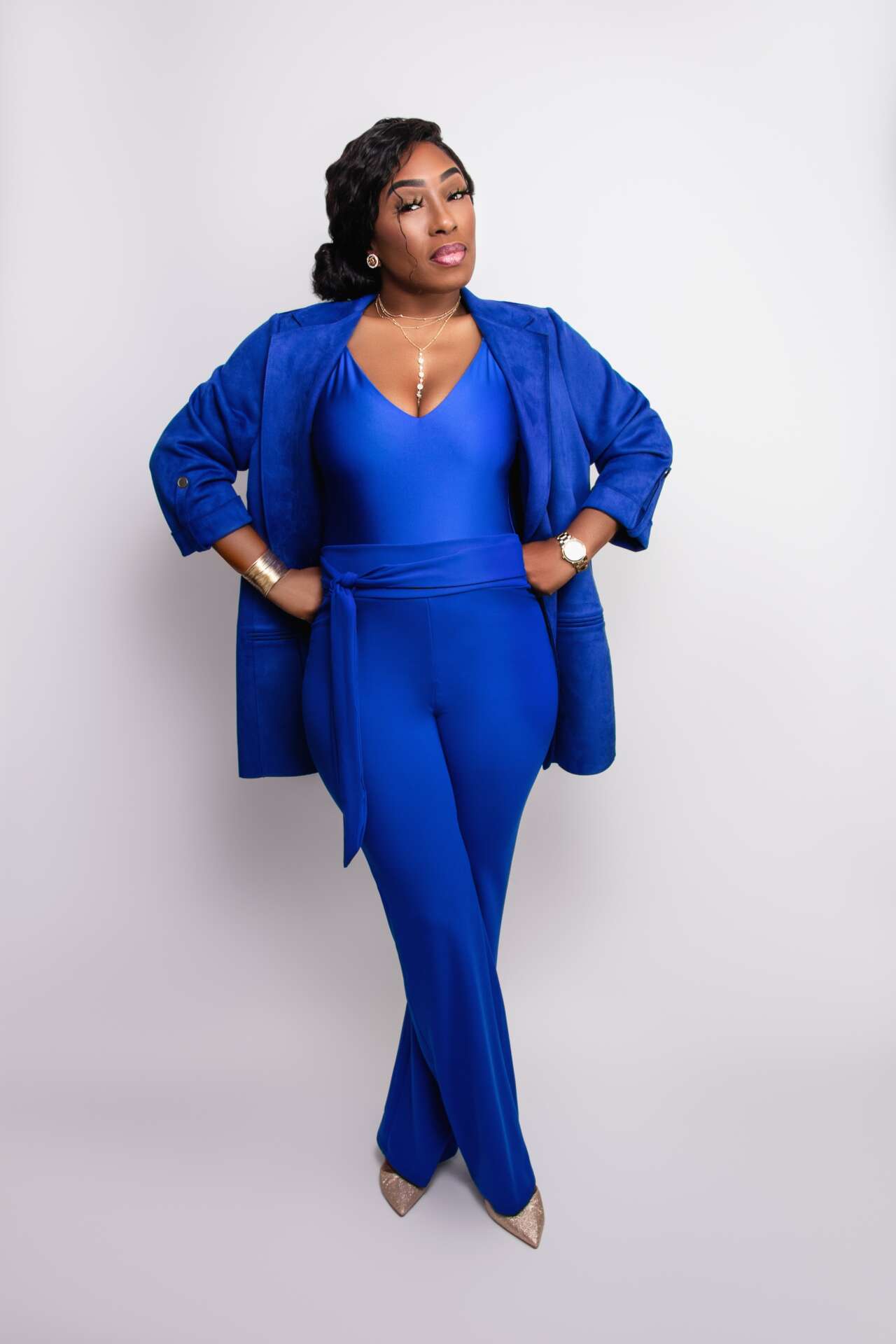 Meet Adrienne Dean - CanvasRebel Magazine