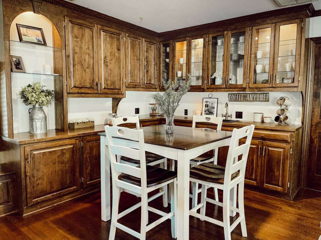 Meet Jen Worcester - CanvasRebel Magazine