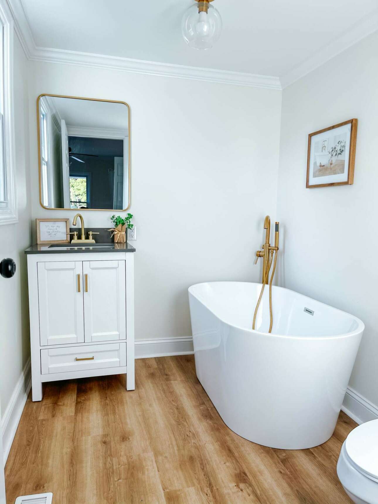 Meet Jen Worcester – CanvasRebel Magazine