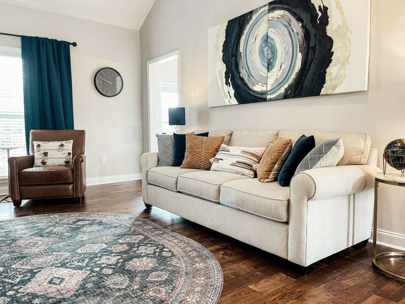 Meet Jen Worcester - CanvasRebel Magazine