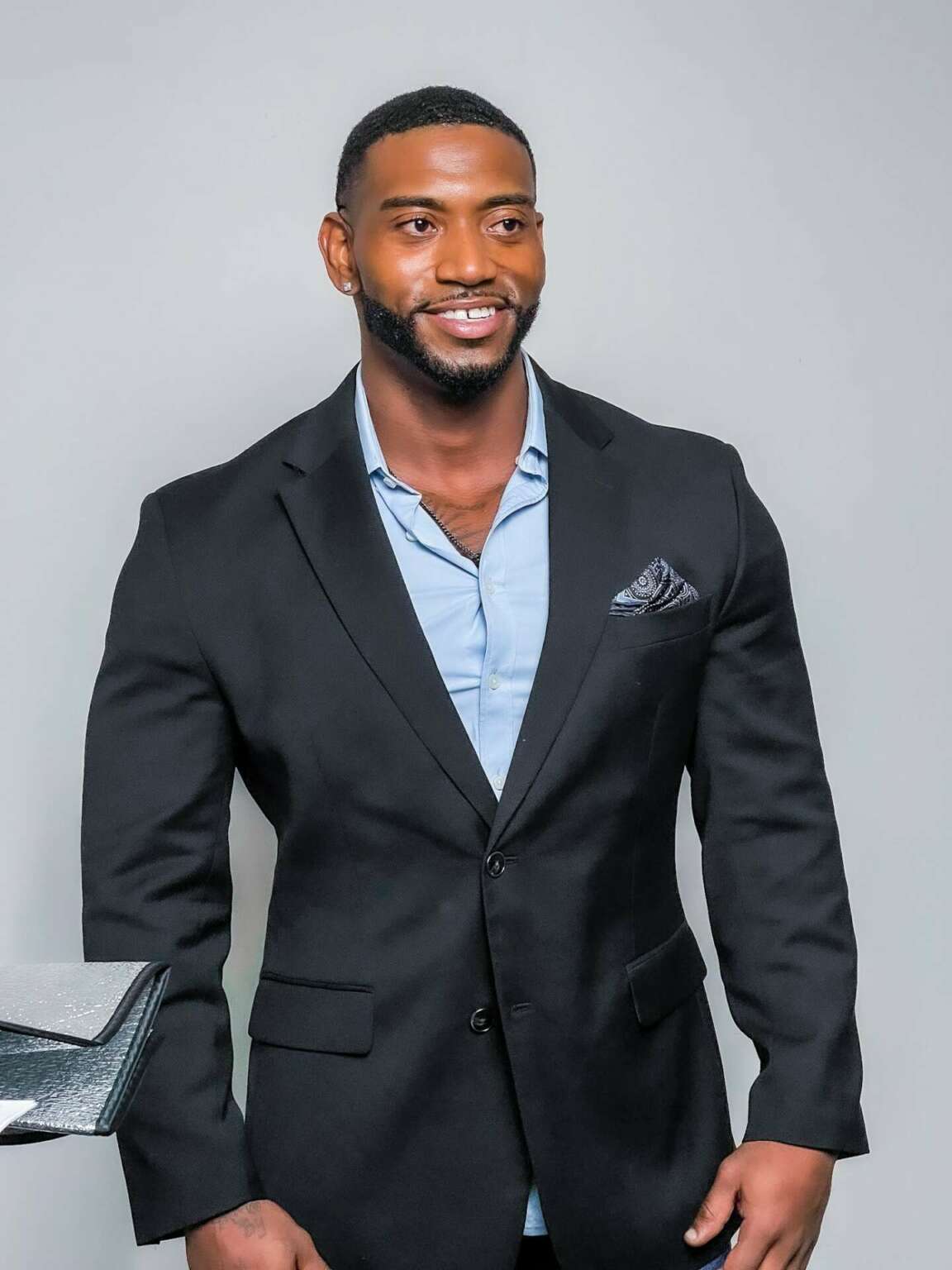 Meet Charles Rucker – CanvasRebel Magazine