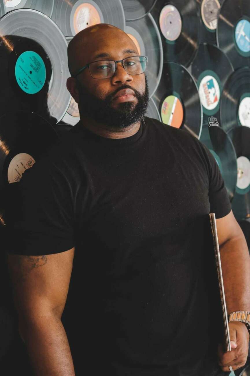 Meet Courtney Benjamin - CanvasRebel Magazine