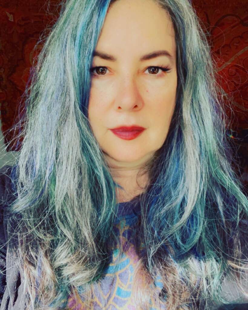 Meet Lisa Saul – CanvasRebel Magazine
