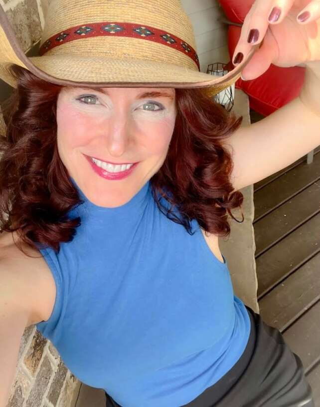 Meet Molly Rose English - CanvasRebel Magazine
