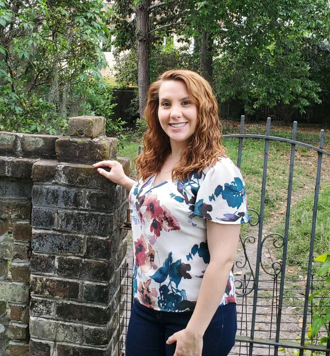 Meet Rachel Harris – CanvasRebel Magazine