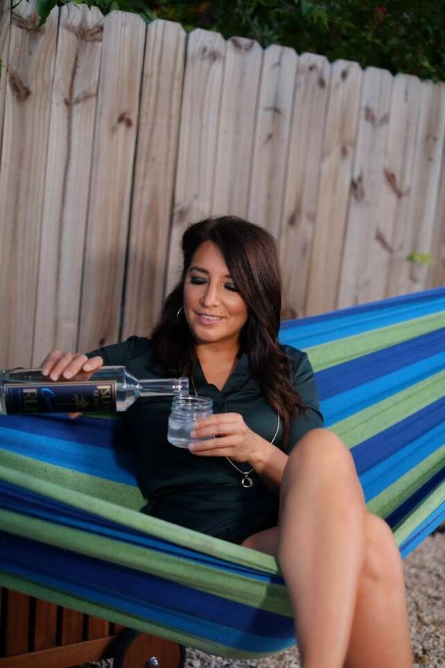 Meet Stephanie Houston – CanvasRebel Magazine