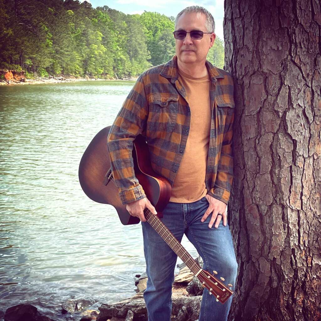 Meet Tom Bender – CanvasRebel Magazine