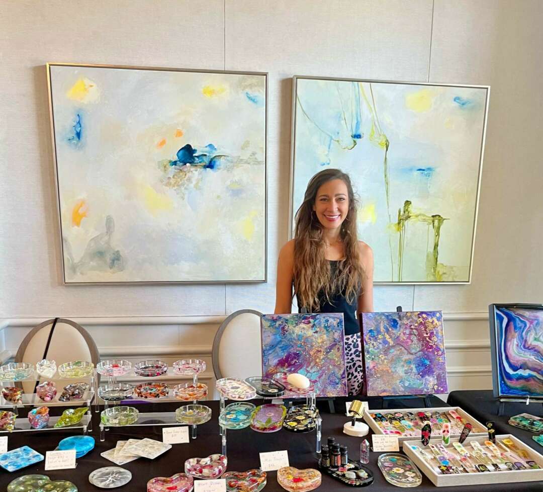 Meet Amanda Moon – CanvasRebel Magazine