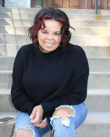 Meet Angie Williams - CanvasRebel Magazine