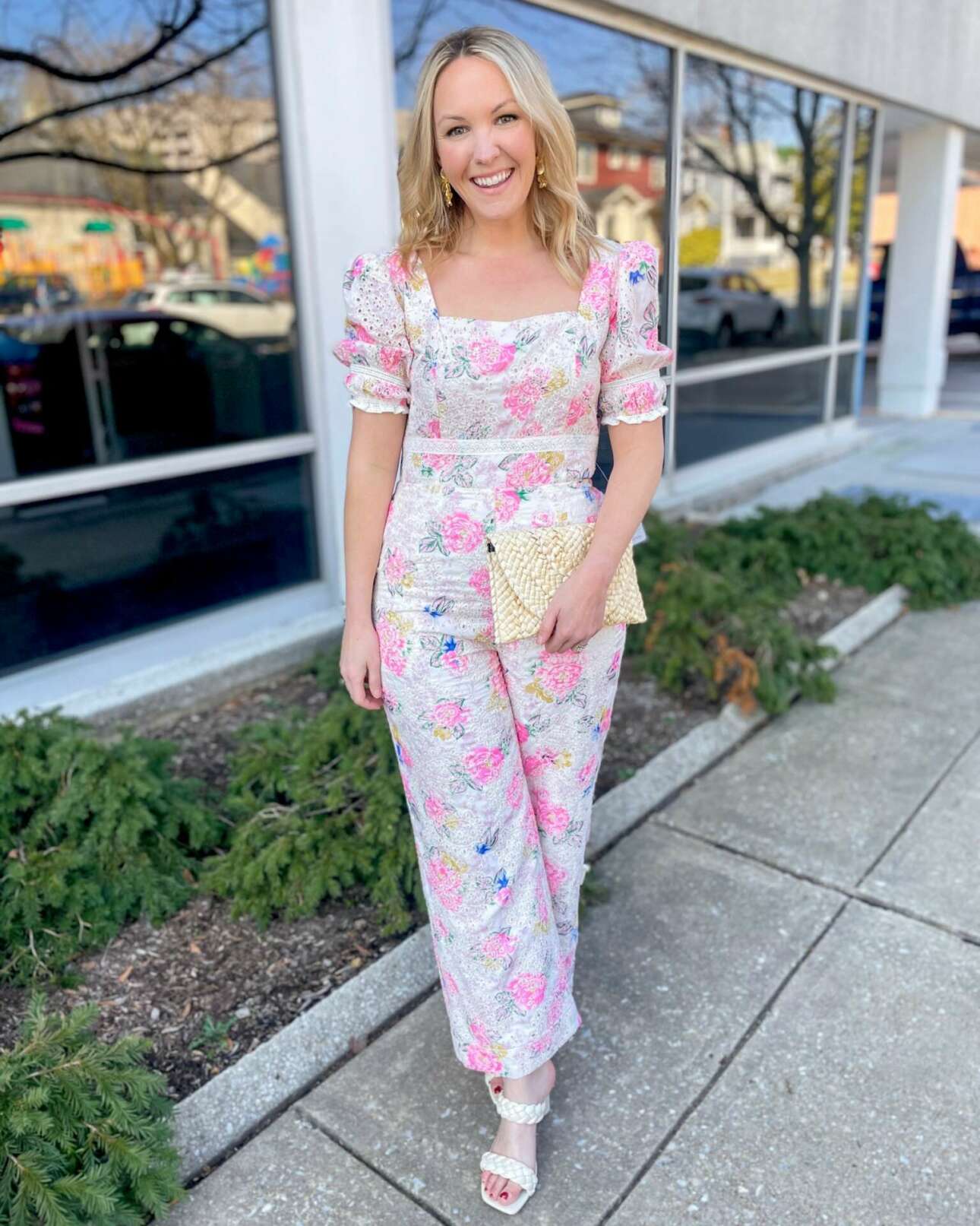 Meet Carly Heasley - CanvasRebel Magazine