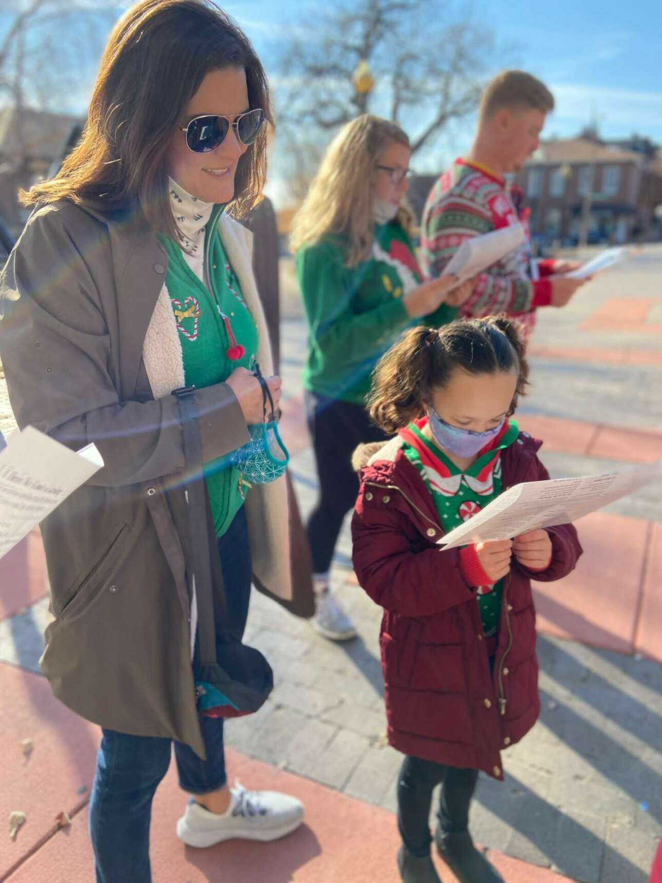 Meet Elizabeth Hogan - CanvasRebel Magazine