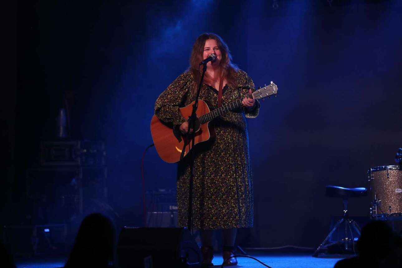 Meet Emily Myers – CanvasRebel Magazine